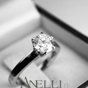 Solitario Diamante 1 Carato D-IF certificato GIA | Anelli.it